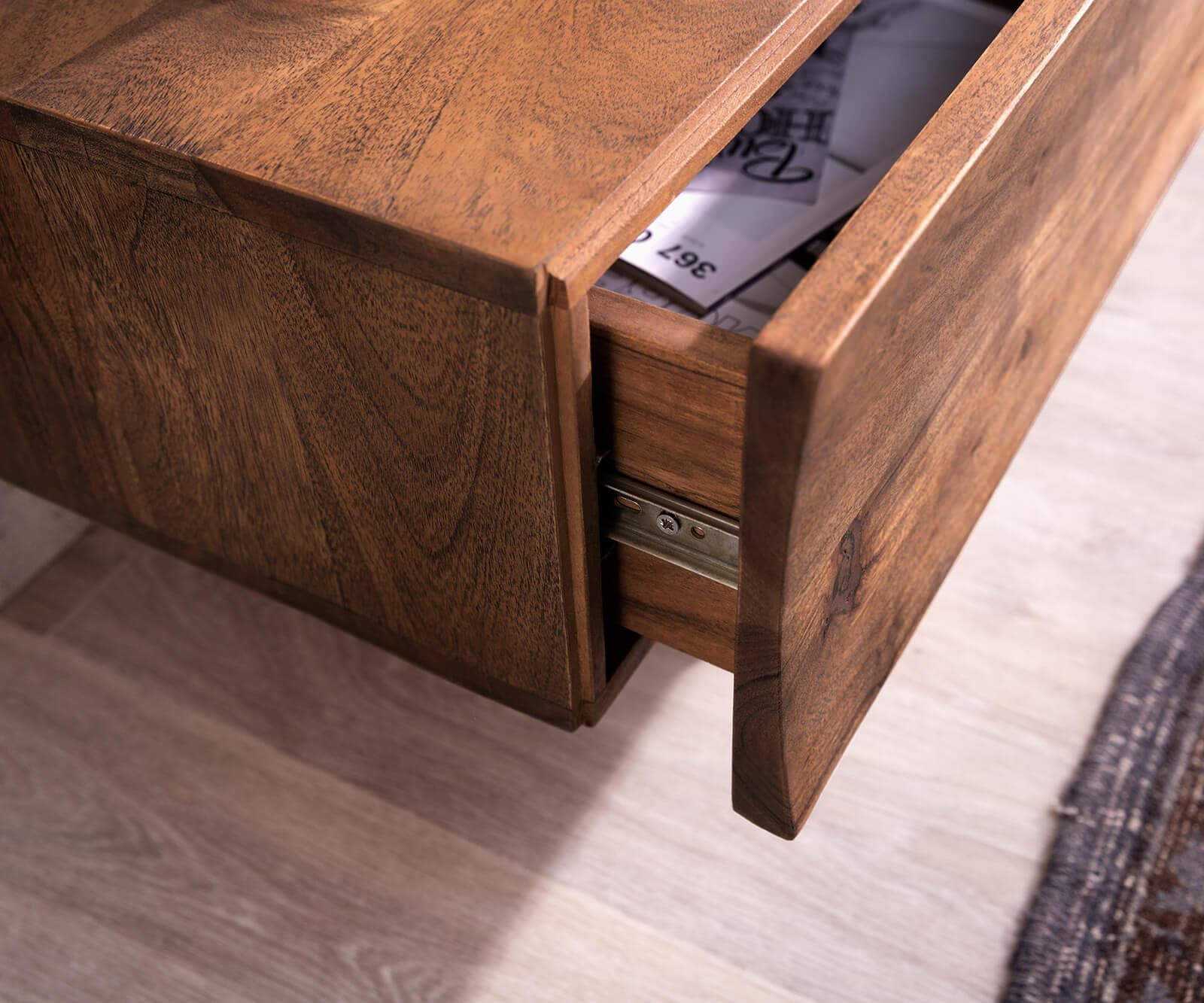 Wyatt bruin | Meubelserie | Massief Houten meubels | Acacia